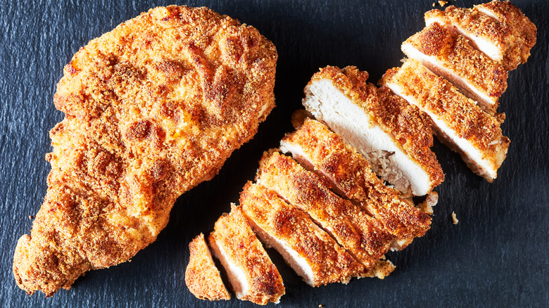 5 ingredients you can use to make chicken breading stick