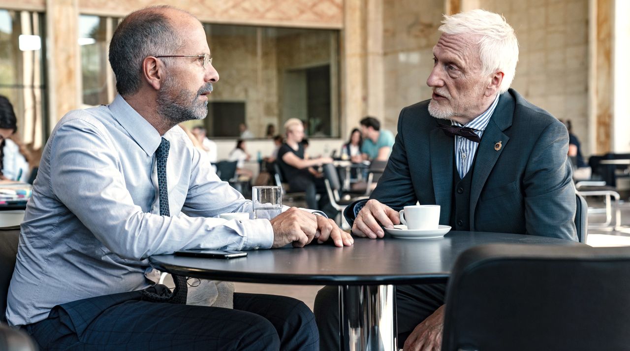 Christoph Maria Herbst als politisch inkorrekter Professor