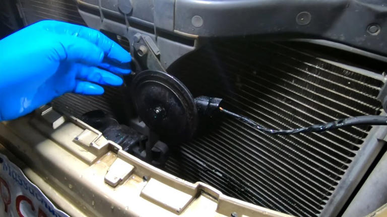 Want to change the sound of your car's horn? Here's how it's done