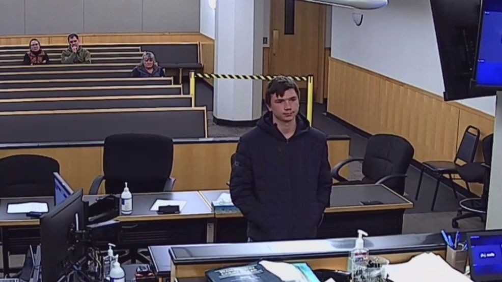 Battle Ground teen charged with animal cruelty for targeting small ...