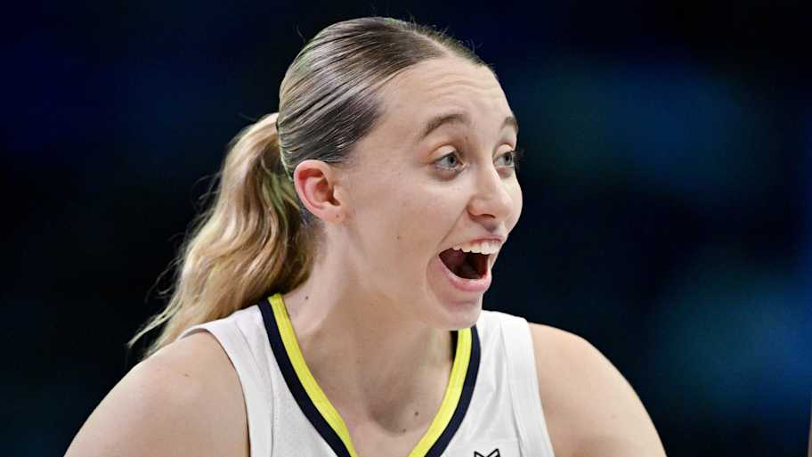 Dallas Wings coach Jose Fernandez sets high bar for Paige Bueckers