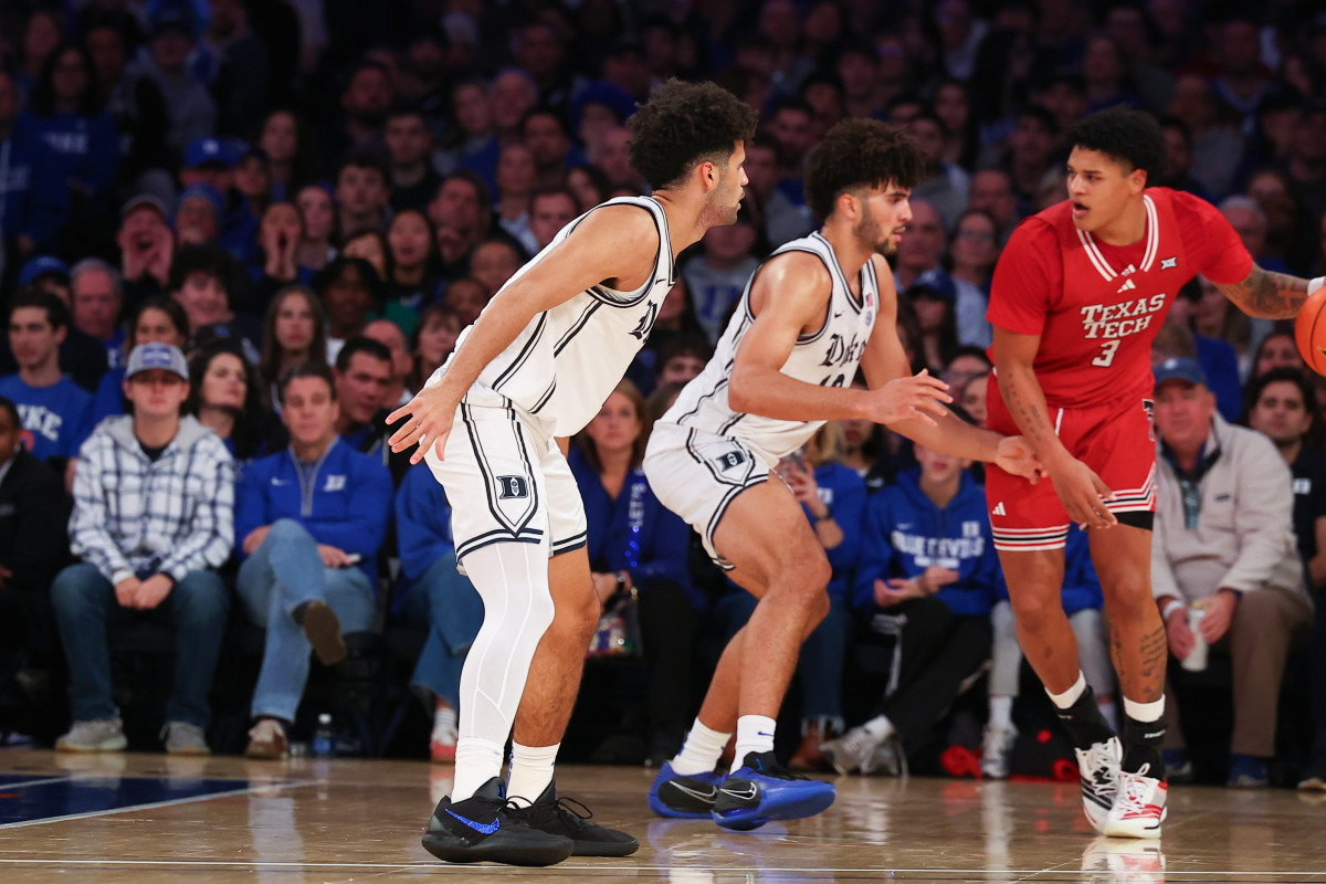 Duke basketball keeps the heat with new Nike PE reveal