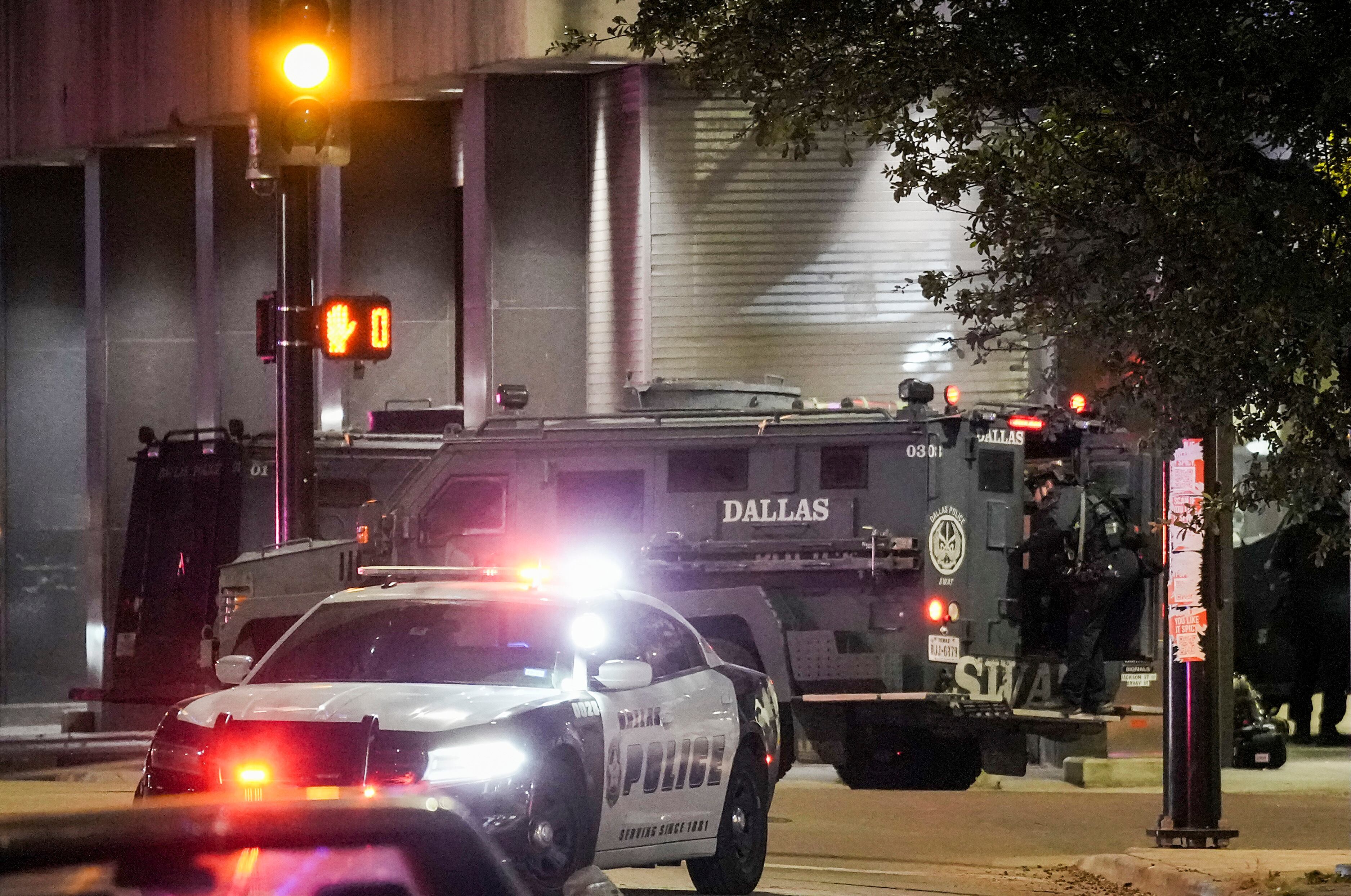 Man who died in standoff with officers in Dallas is ID’d