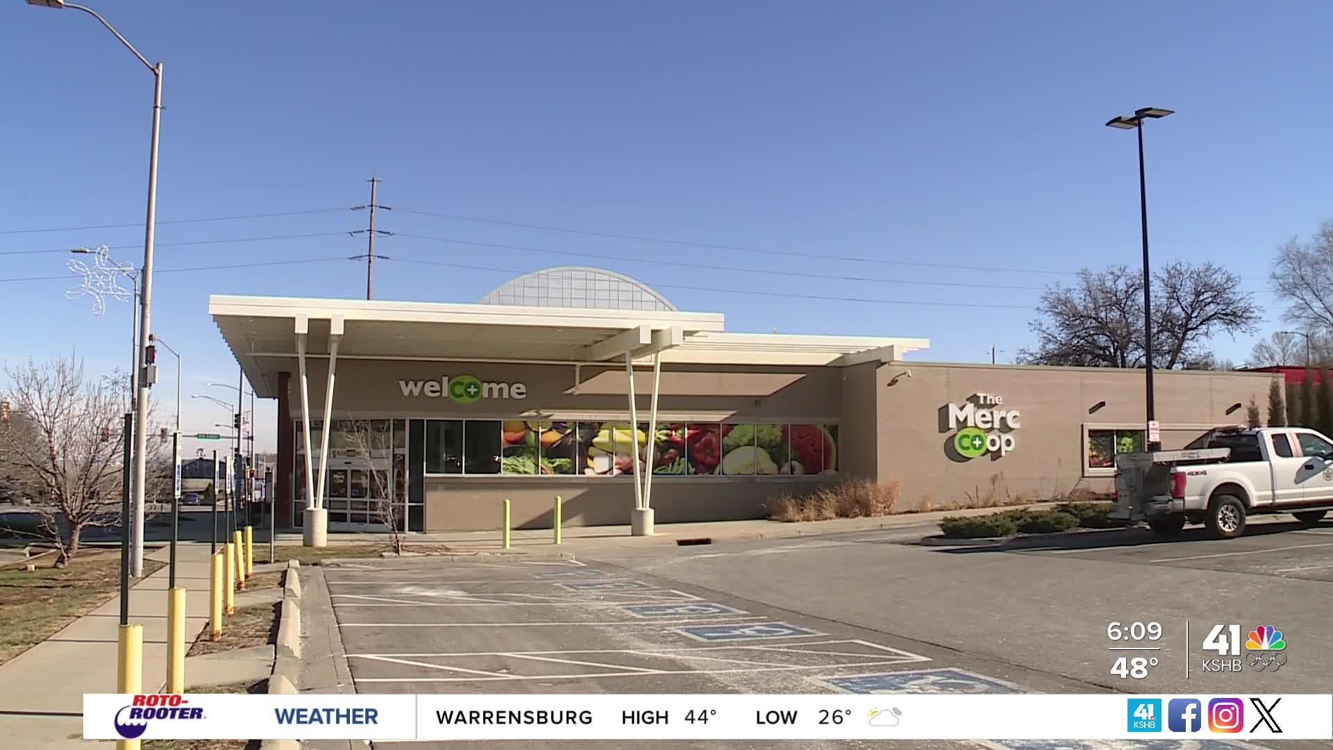 Only grocery store in downtown KCK decides to close, residents wonder ...