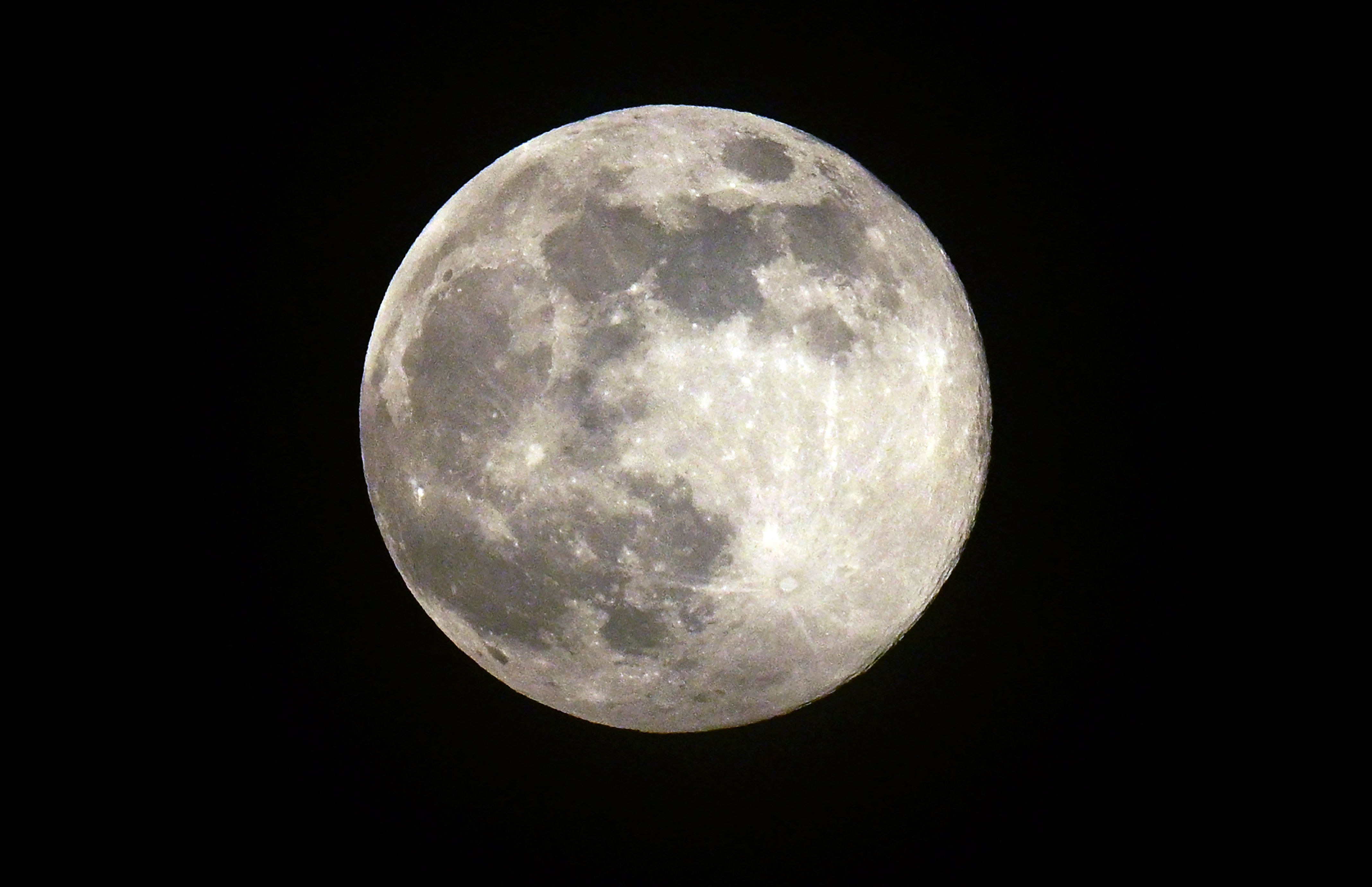 January full moon 2026: See the Wolf supermoon