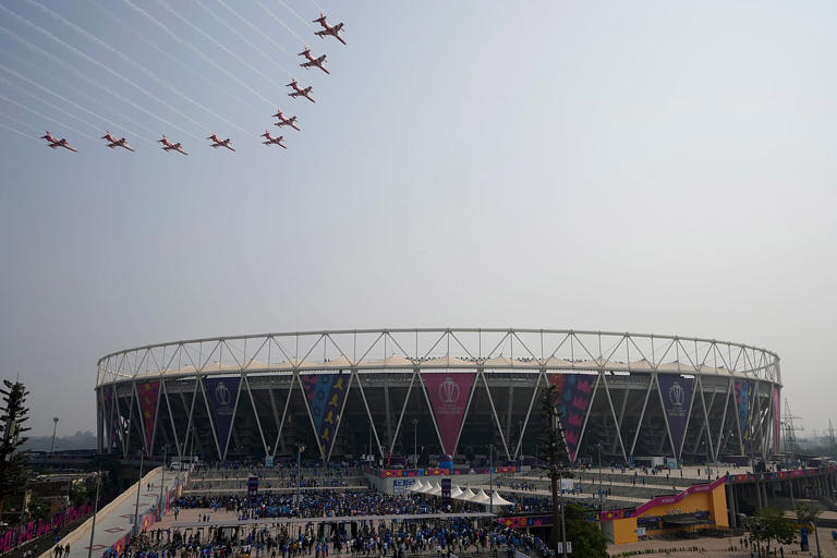 States pin fund hopes on Centre