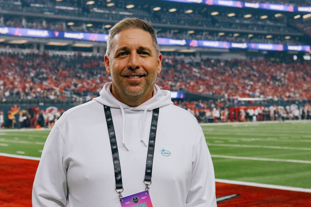 Graney: Saccenti needs to have major role in CFP title game