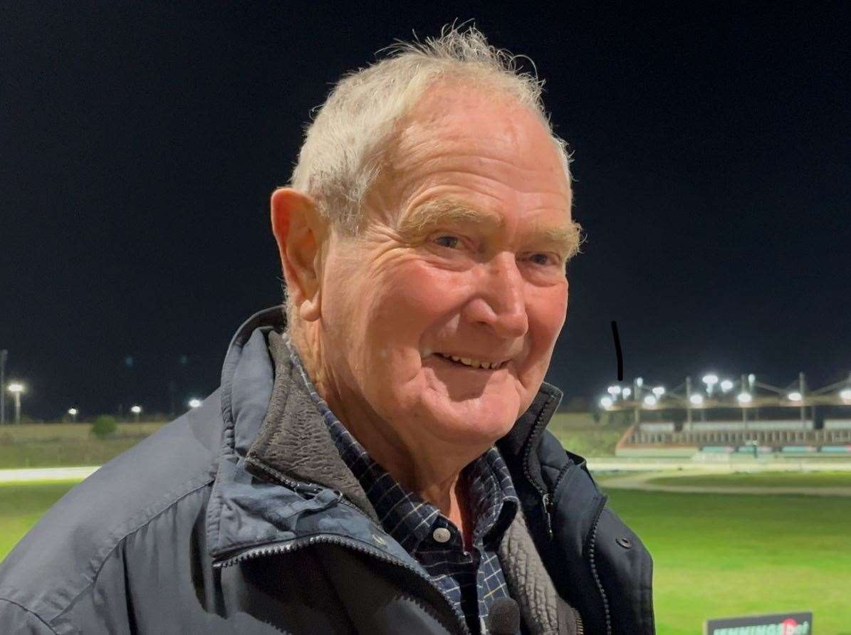 A night at Kent’s last dog track at Central Park Greyhound Racing ...