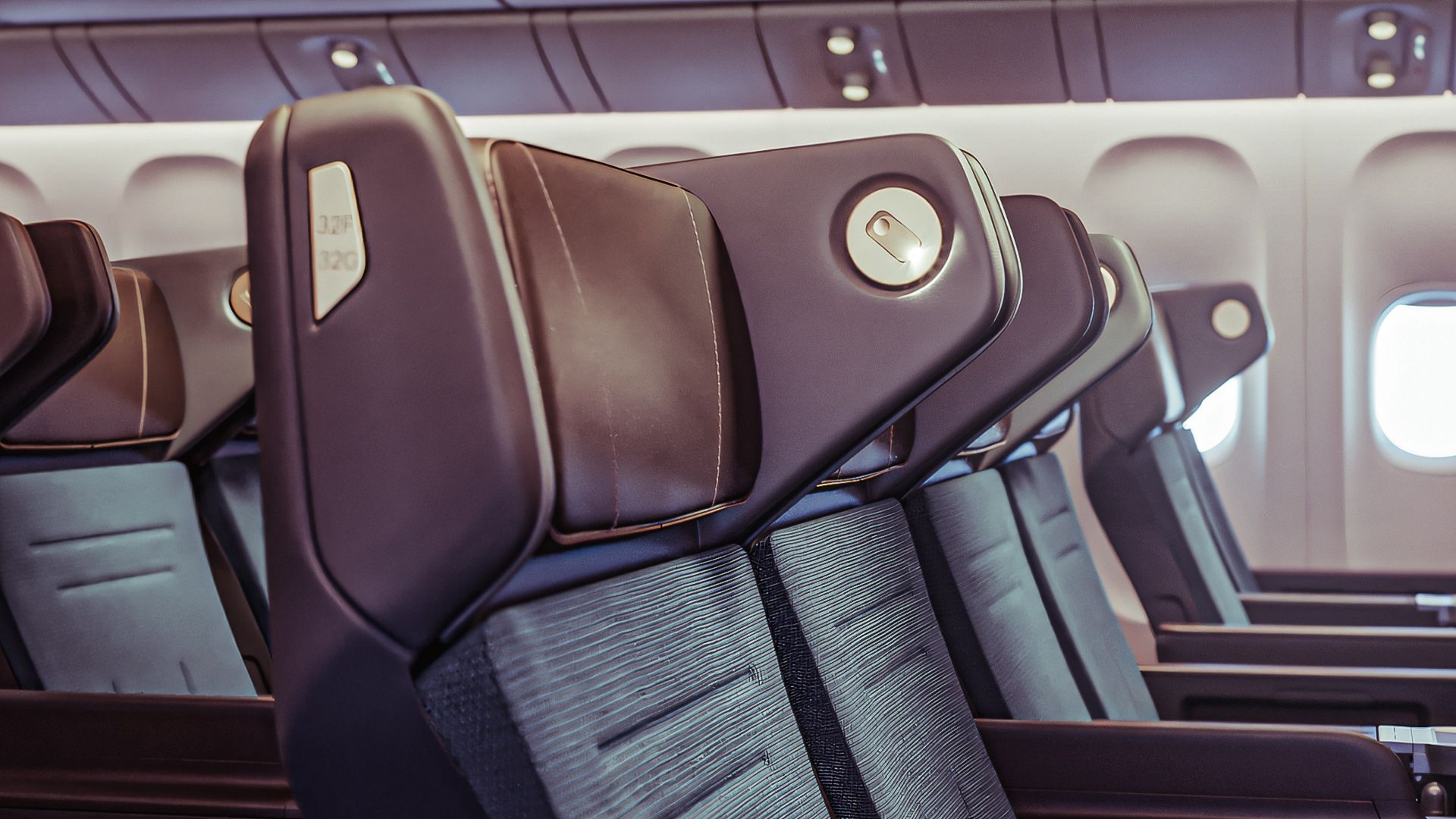 Singapore Airlines vs. Cathay Pacific: Which carrier’s premium economy ...