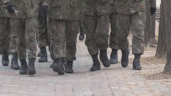 Man handed suspended sentence for intentionally losing weight to dodge ...