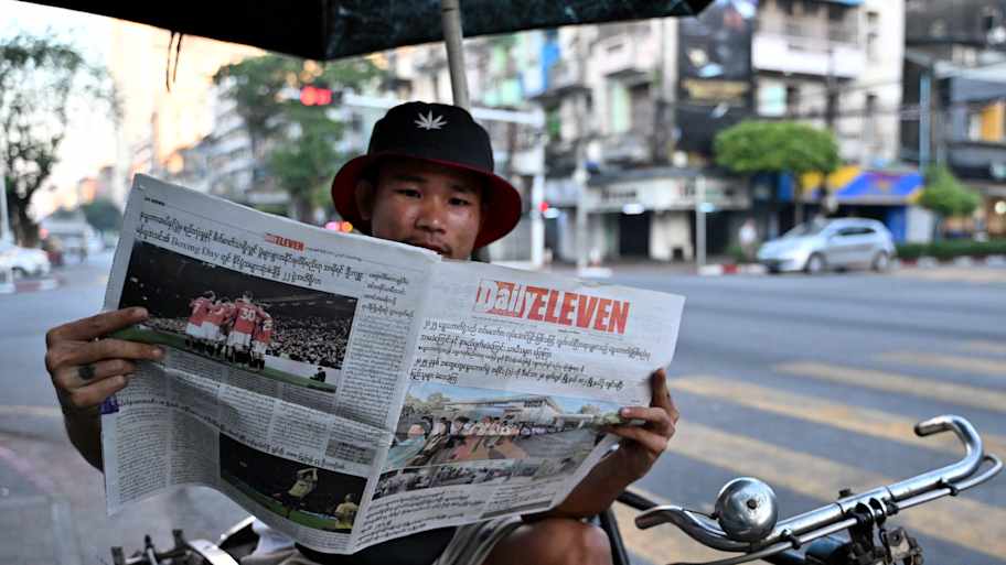 In which our hero becomes a site expert