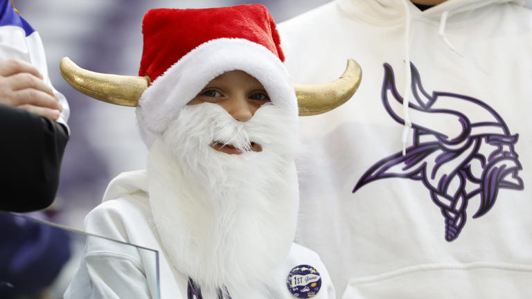 TV ratings: NFL dominates NBA on Christmas Day, pulling in 4x the audience