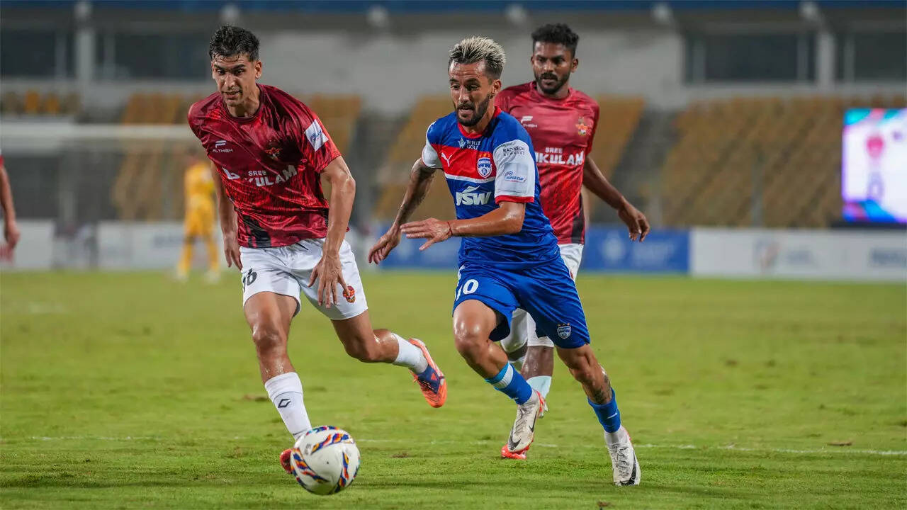 Top football clubs unwilling to share financial burden