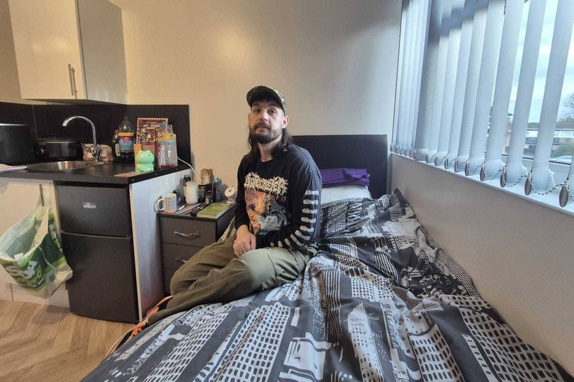 Coventry army veteran who left 'with nothing' shares inspiring tale ...