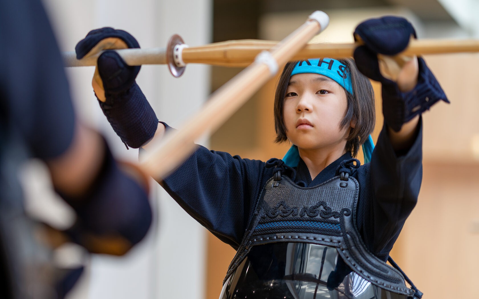 Lý Tiểu Long chịu được bao nhiêu đấm của Mike Tyson?