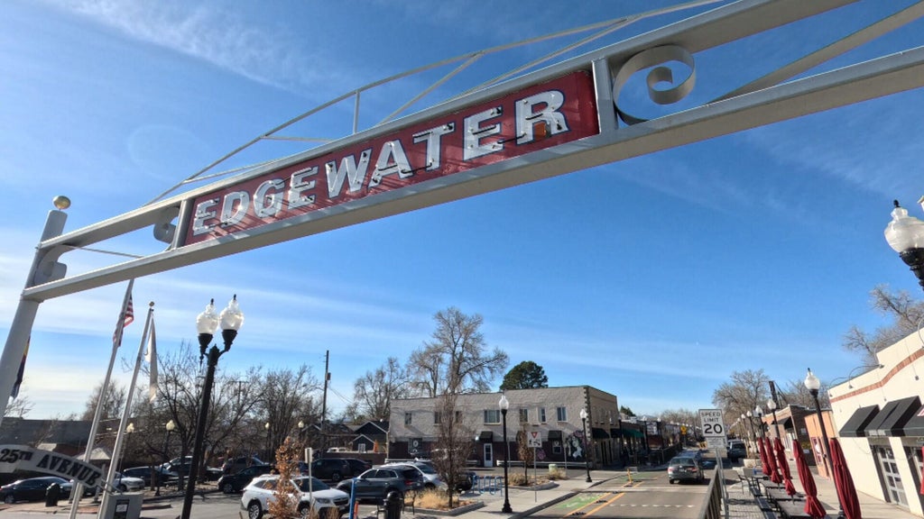 Under new Colorado law, Edgewater changes how tipped workers are paid