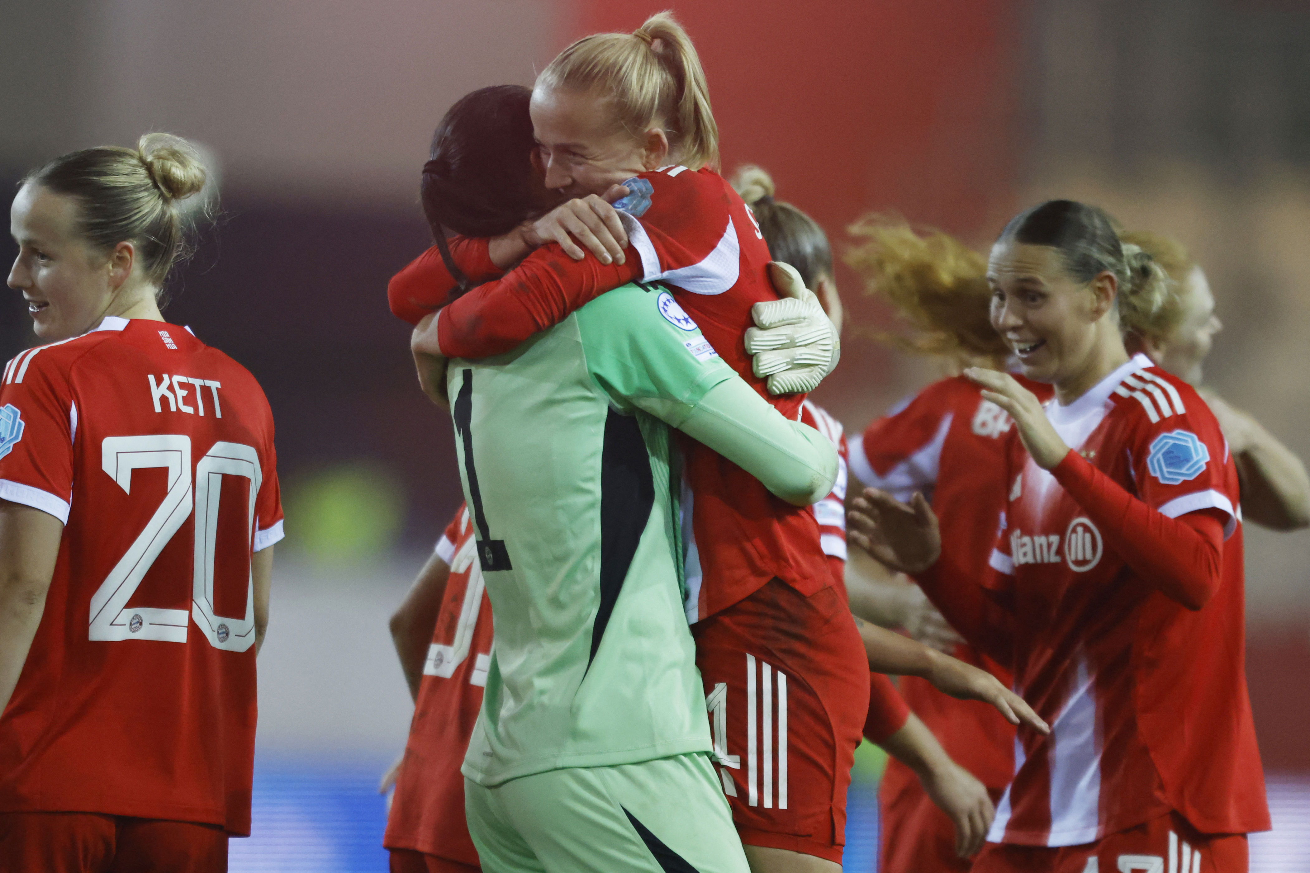 FC Bayern Frauen transfer news and rumors