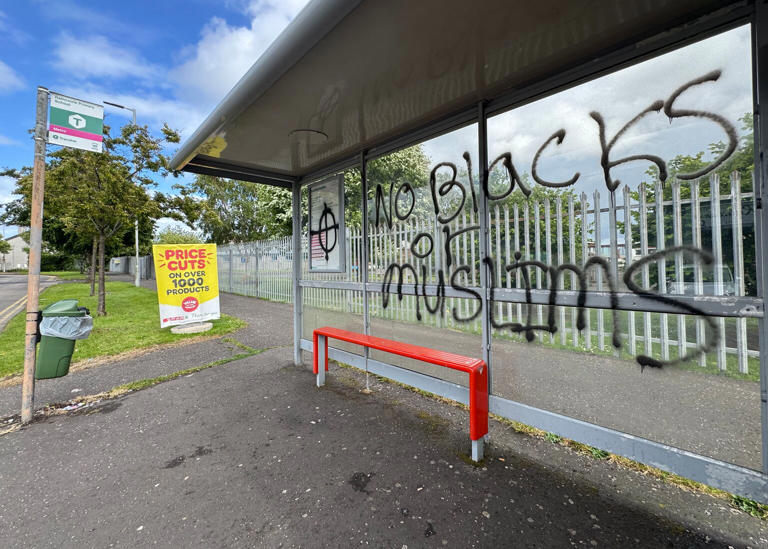 Northern Ireland asylum seekers sharing information about 'no-go areas ...