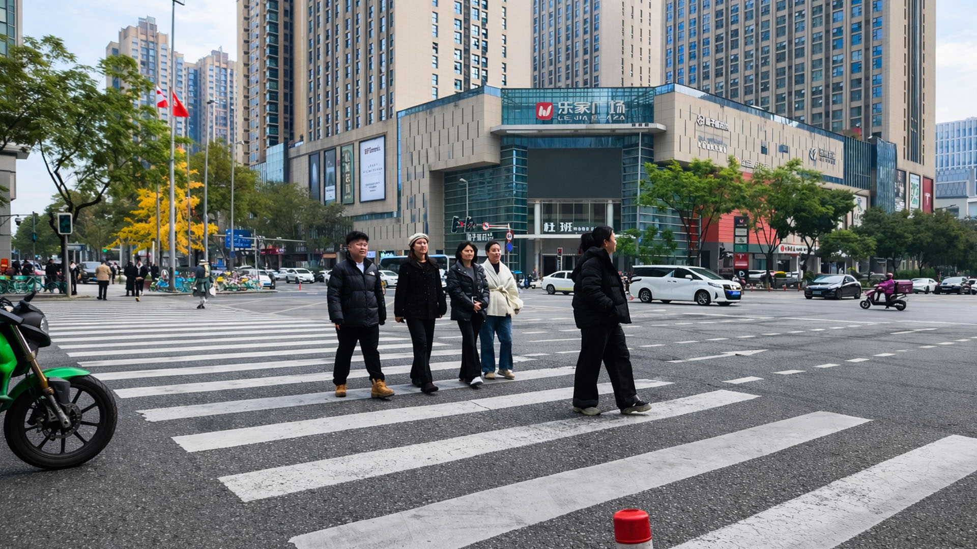 Autumn in Chengdu’s CBD is simply breathtaking