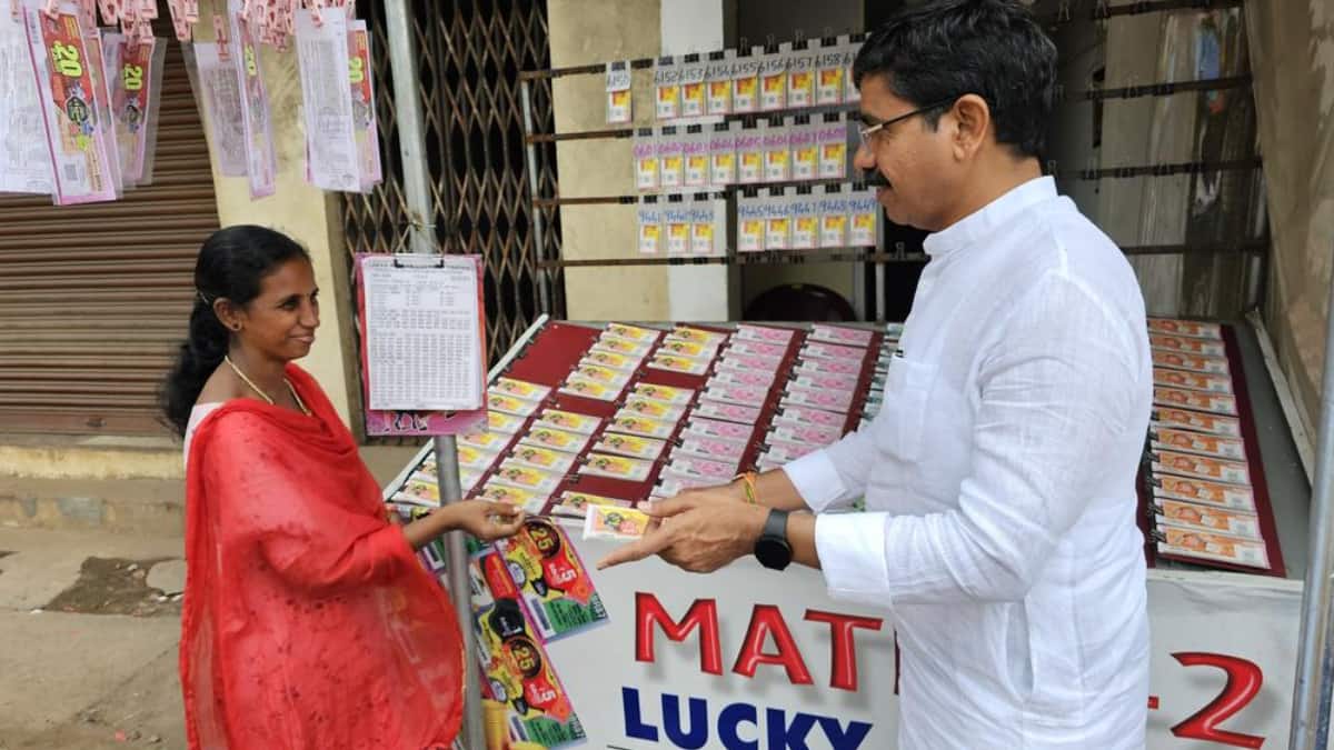 Live Kerala lottery result today 01.01.2026: Karunya Plus KN-604, ₹1 cr ...