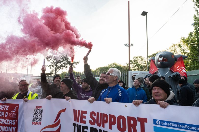 Unite slams Birmingham Council over 'misleading' comments on bins ...