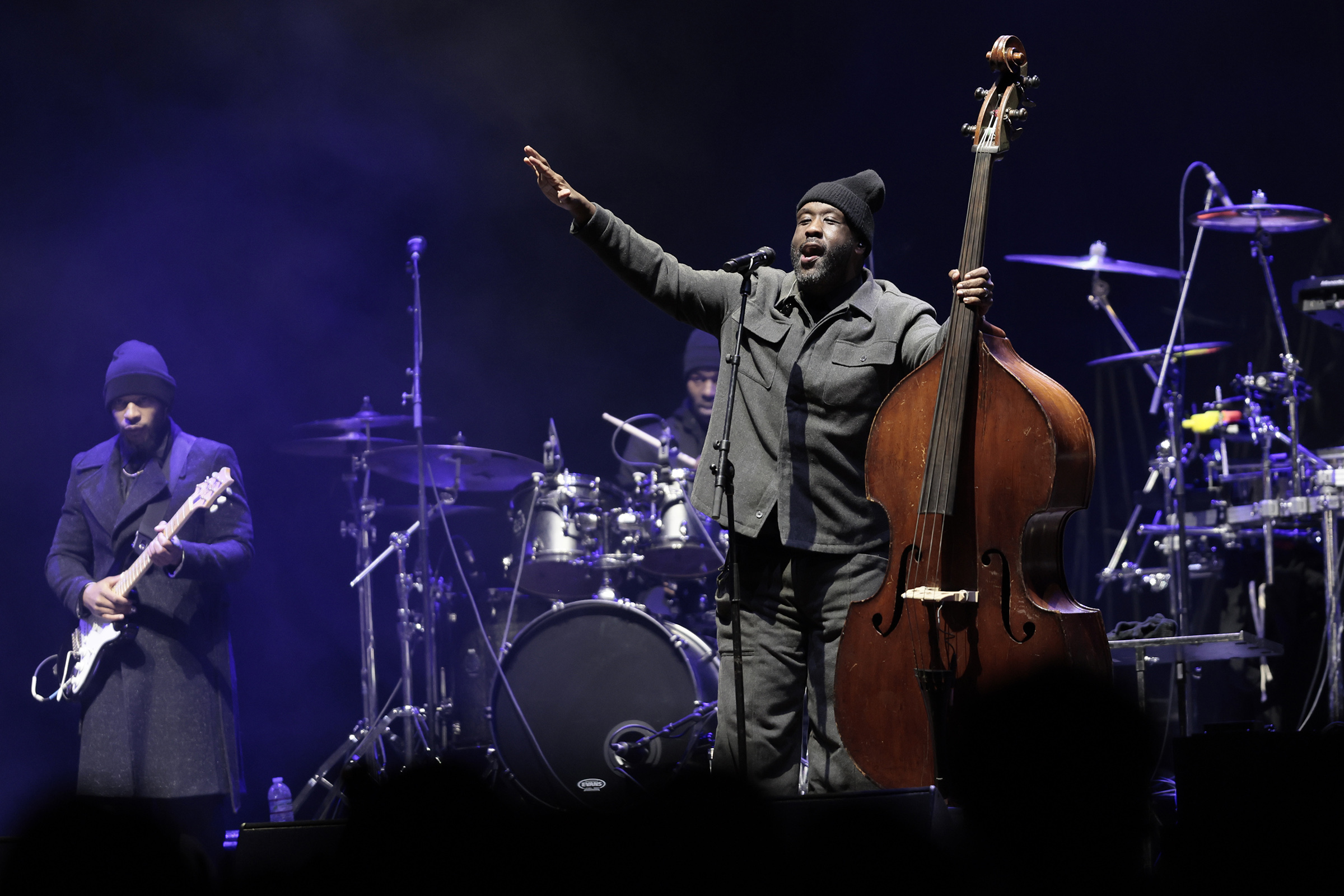 'Philly’s the spot to be': Fireworks and concert on the Parkway with LL ...