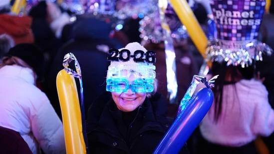 What are 6 best New Year countdown ideas for kids?