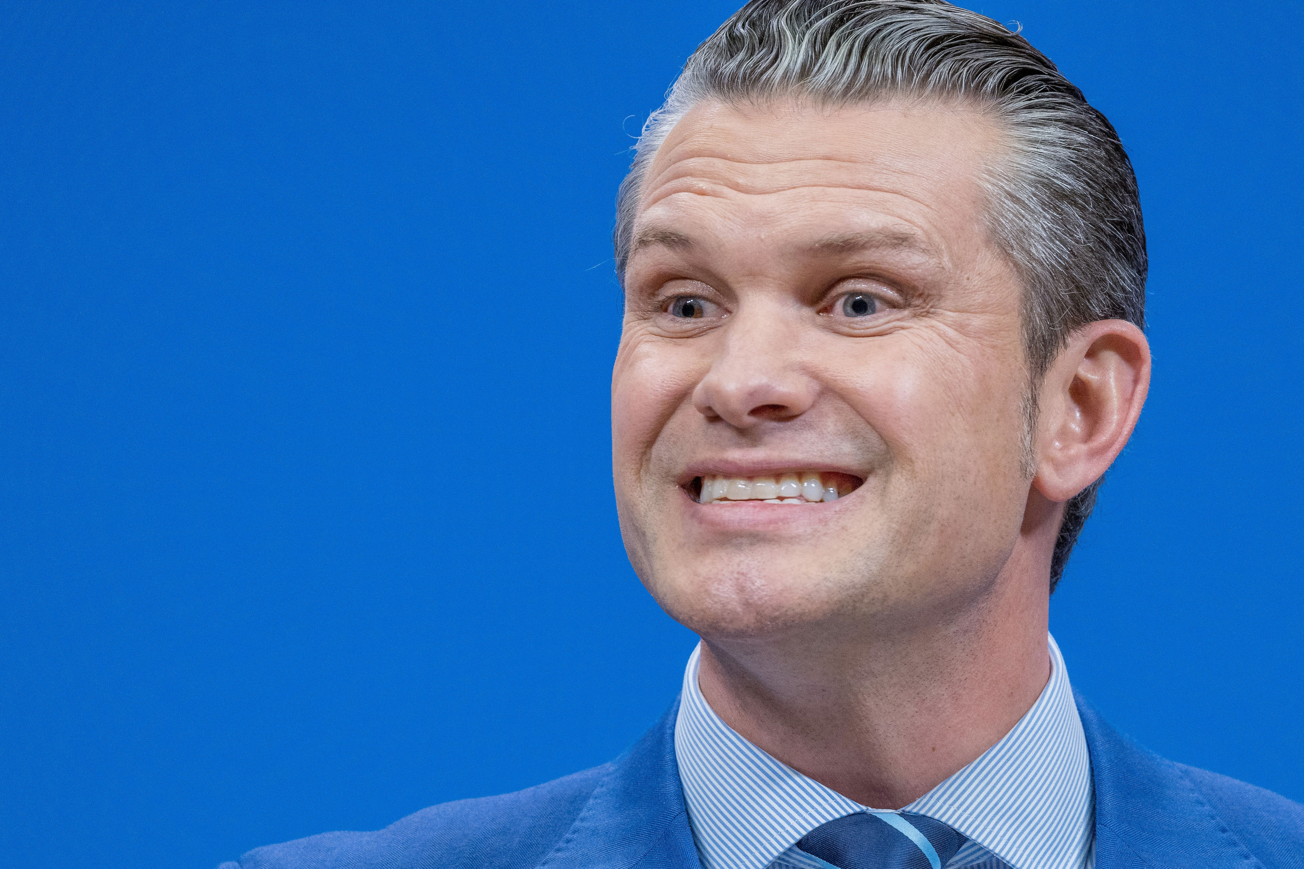 Pentagon Pete’s total diva move at Ukraine meet revealed