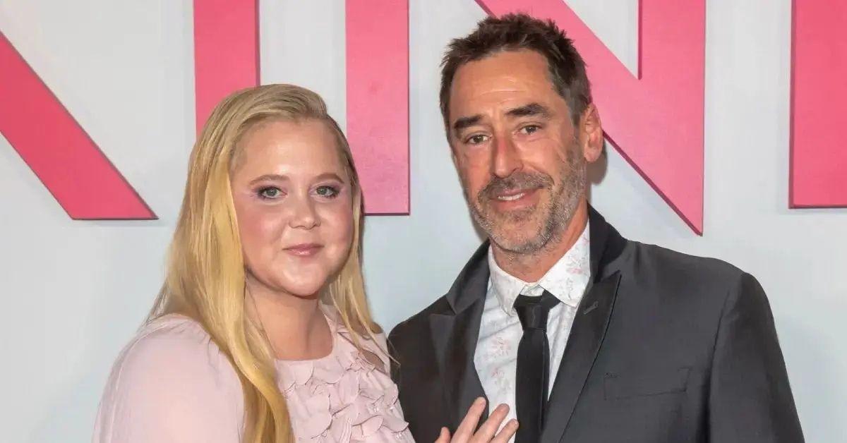 Amy Schumer pokes fun at new single status as she jokes about not ...