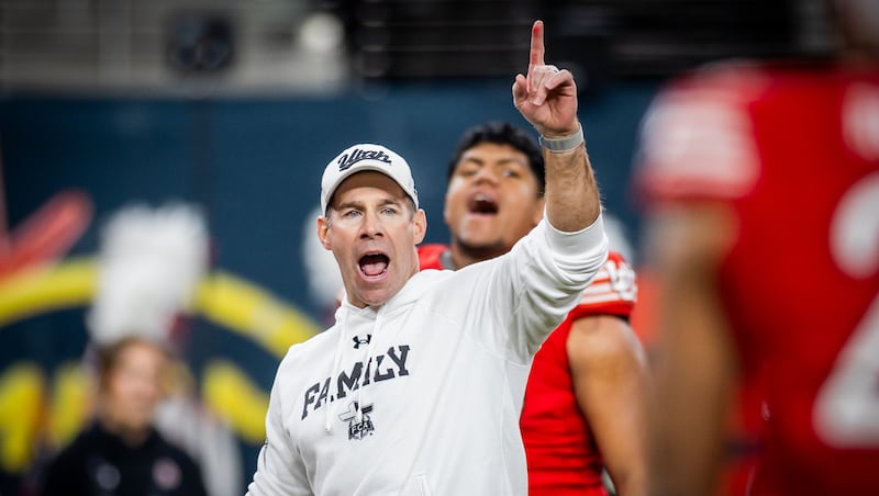 How social media reacted to Devon Dampier’s brilliance, Morgan Scalley ...