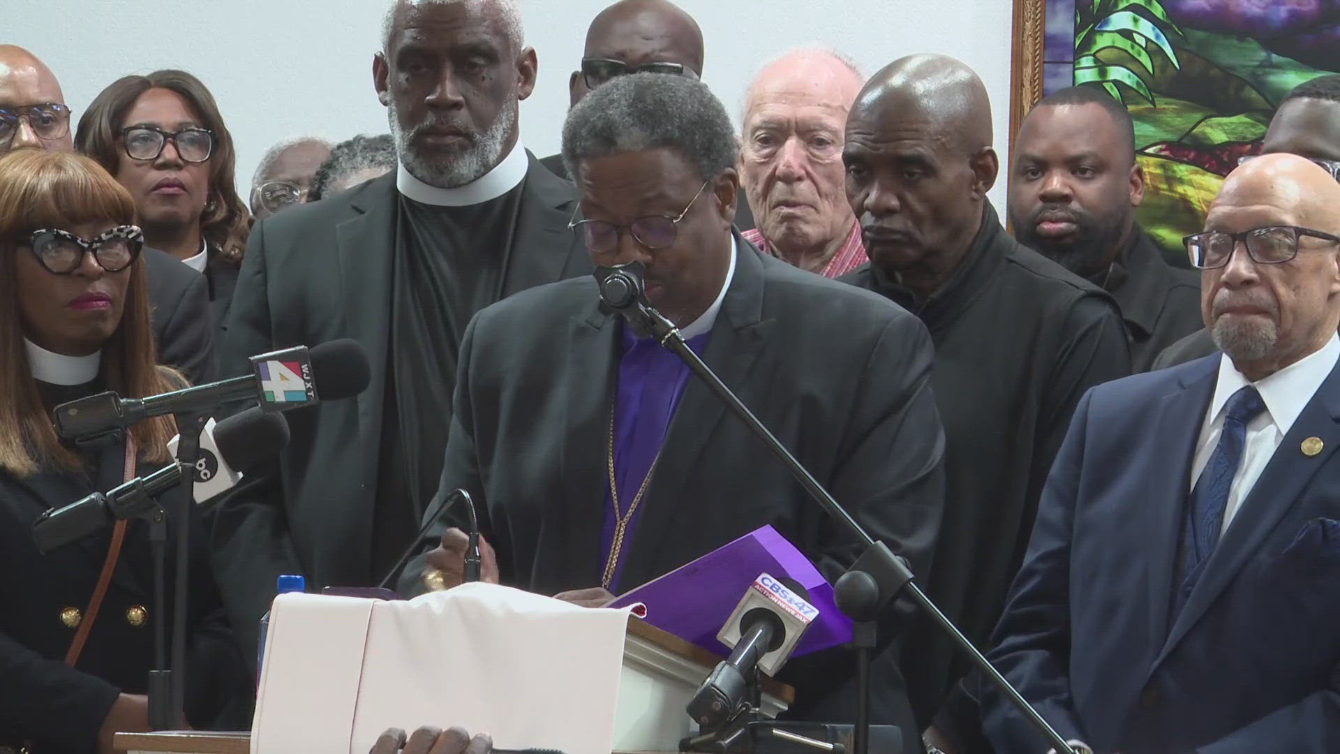 Faith leaders demand resignation of Clay School Board member over ...