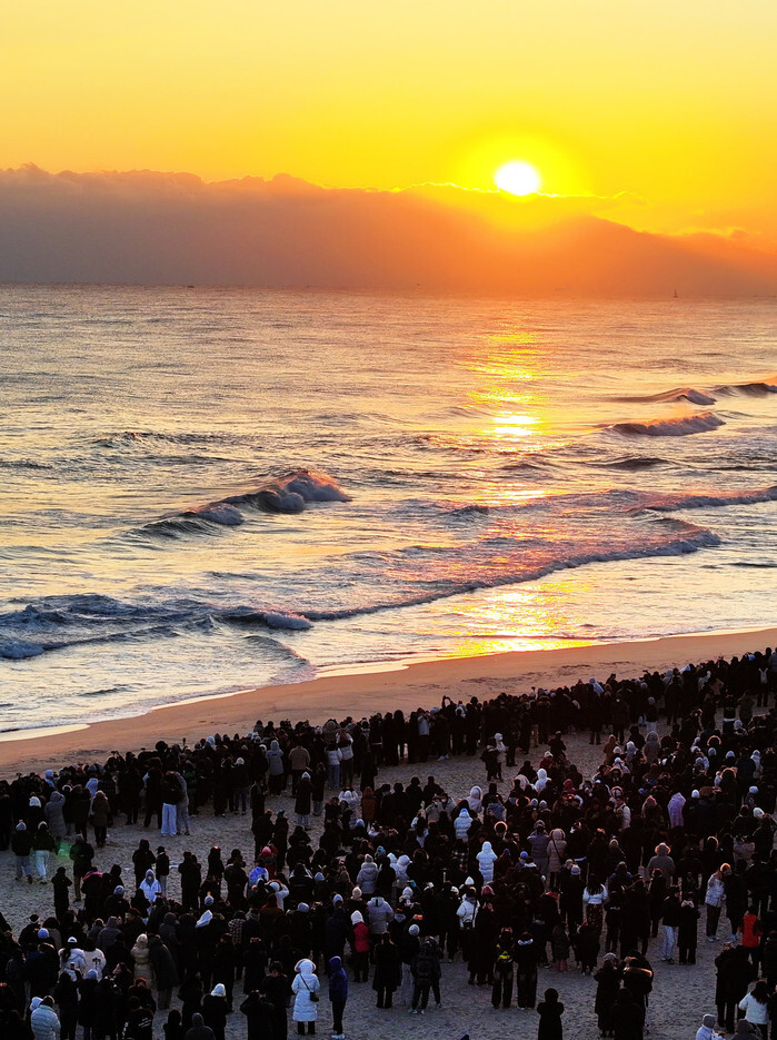 Year's first sunrise in S Korea
