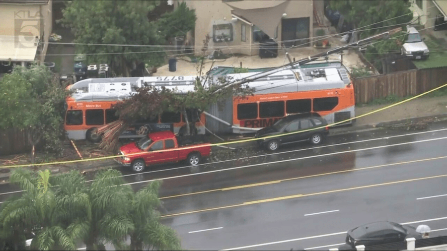 Metro bus hits, brings down power pole in Los Angeles