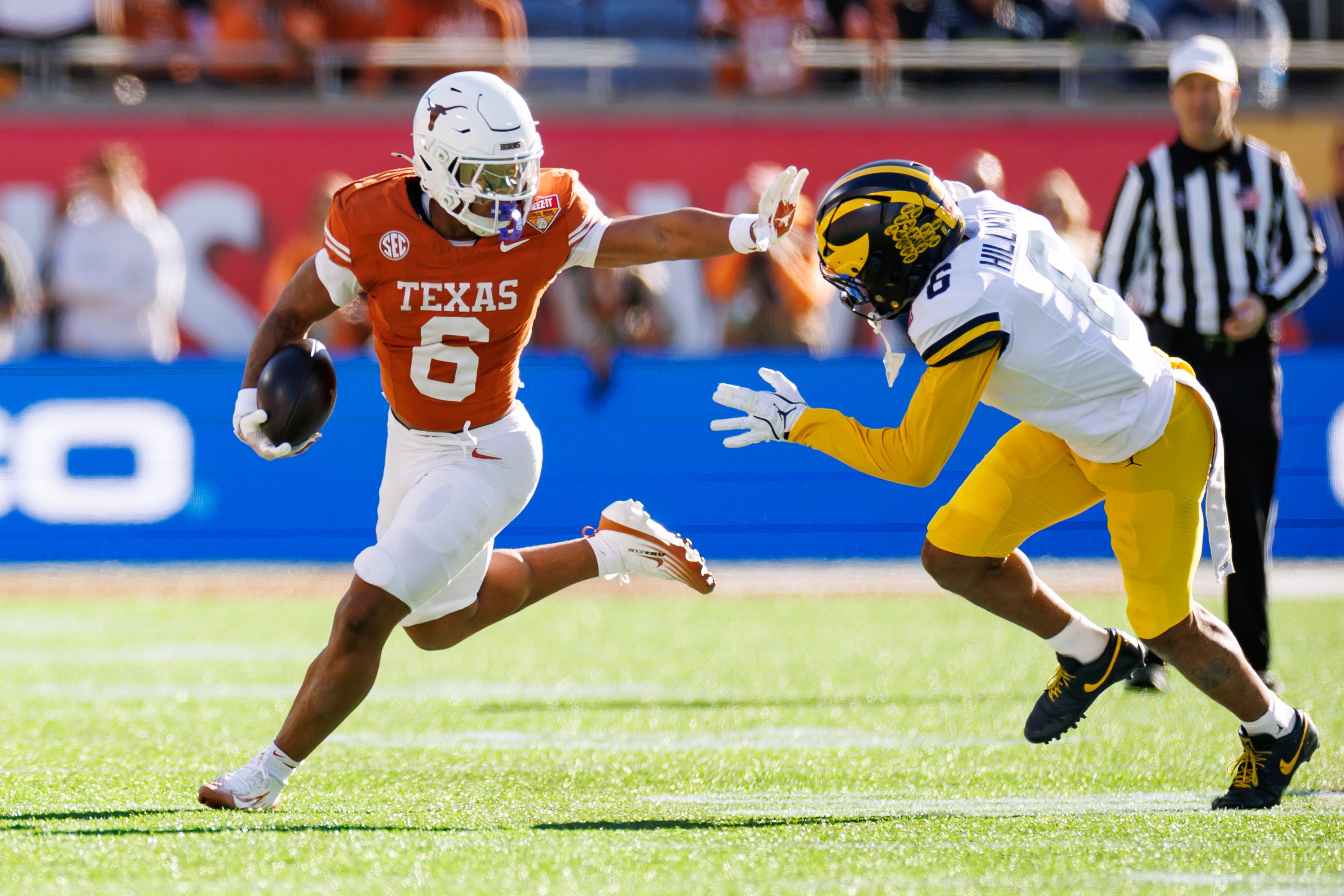 Former Longhorn RB Christian Clark commits to South Carolina