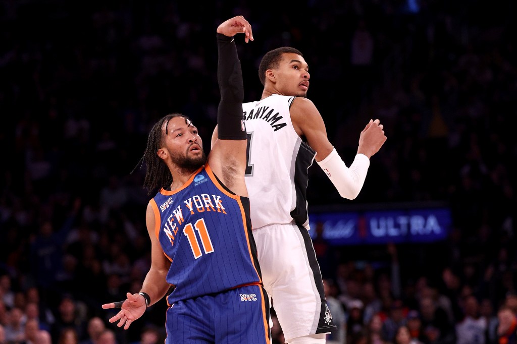 How to watch Spurs vs Knicks: Live stream NBA, TV channel