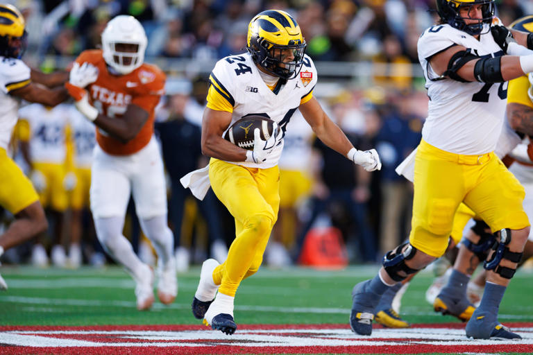 Cold finish for Michigan football matched by warm hopes for 2026