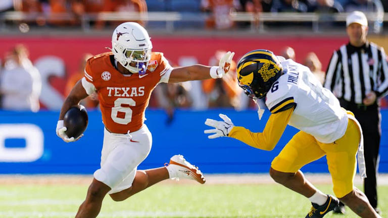 Texas Longhorns RB stuns Michigan with dominant performance in Citrus Bowl