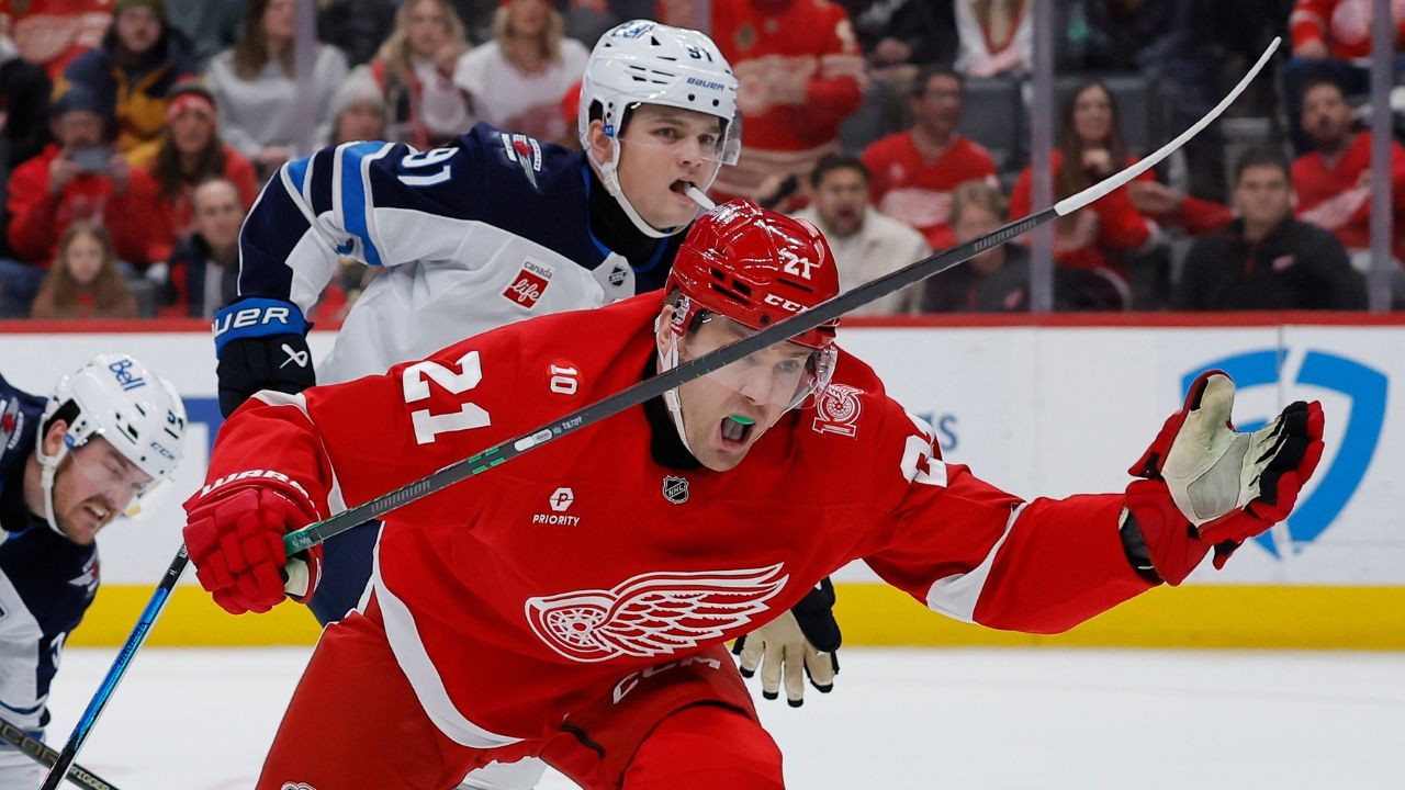 Jets’ losing streak hits seven games after falling to Red Wings