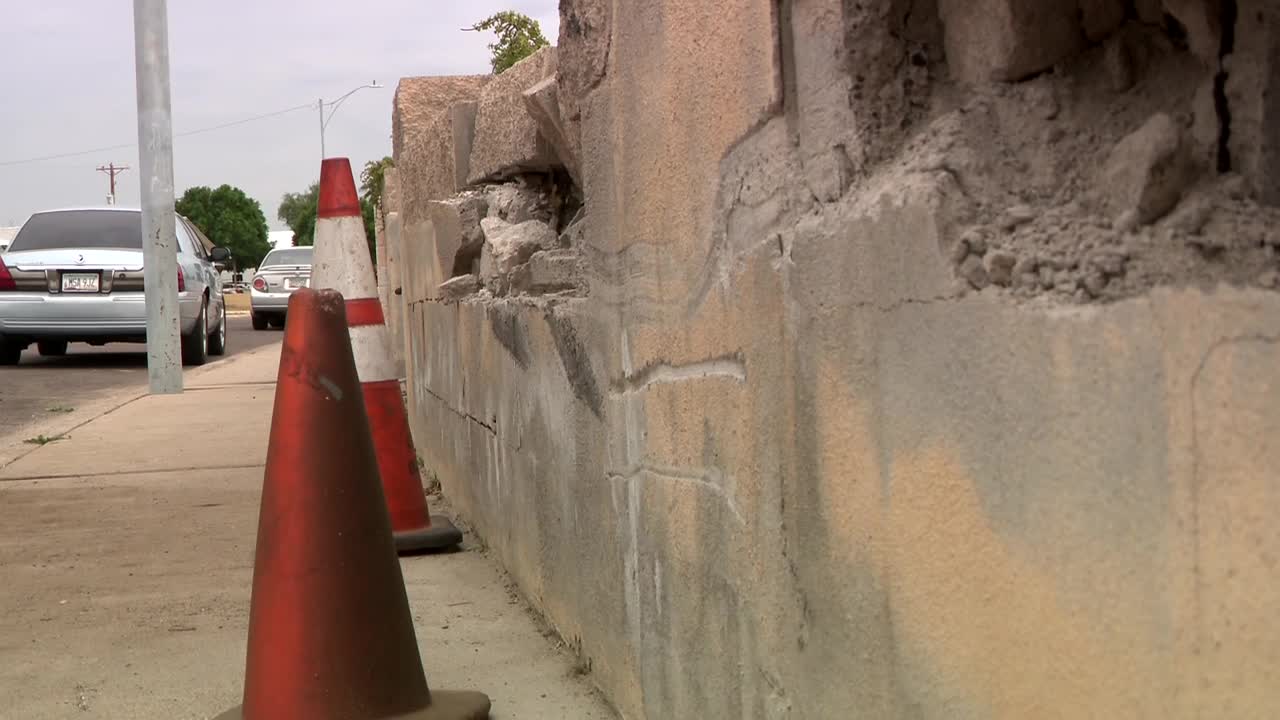 Man Faces Felony Charges After Allegedly Drunk Driving Through Glendale