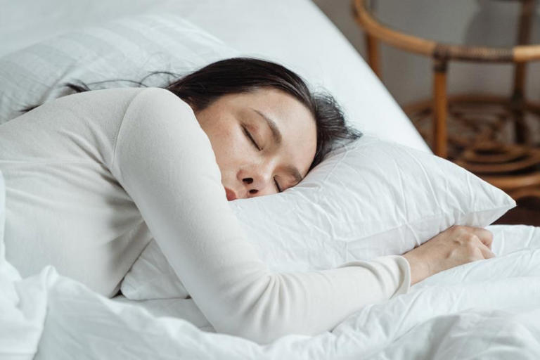 5 cara mencegah kerutan di leher yang bisa kamu coba