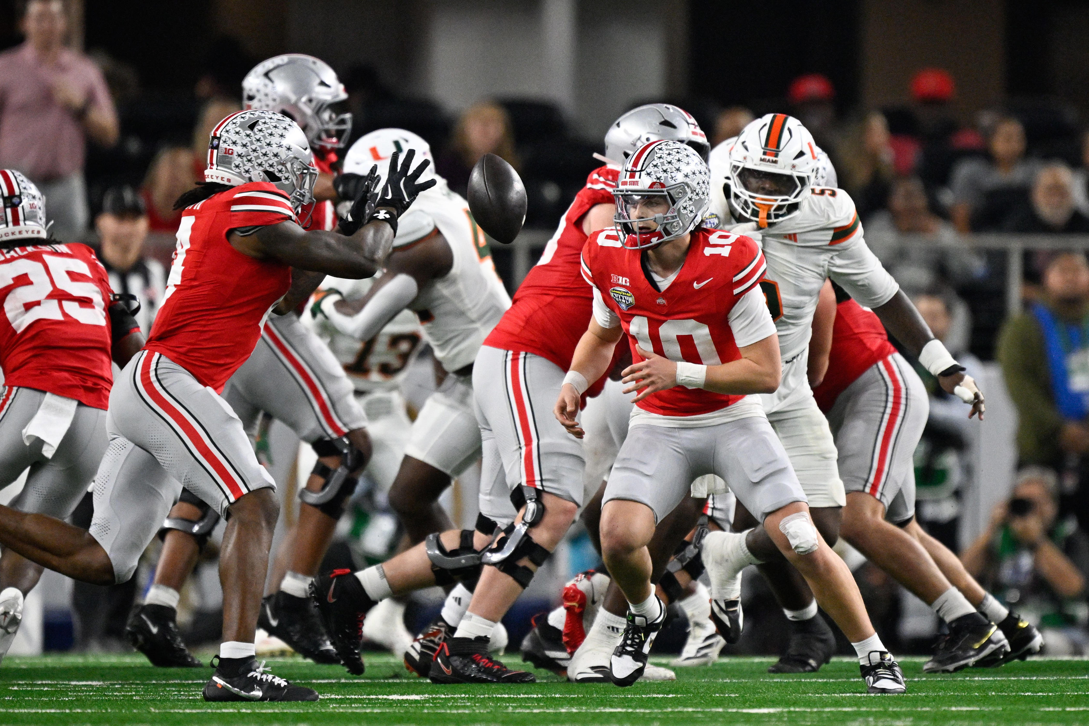 Sporting News college football preview had Ohio State ranked highly