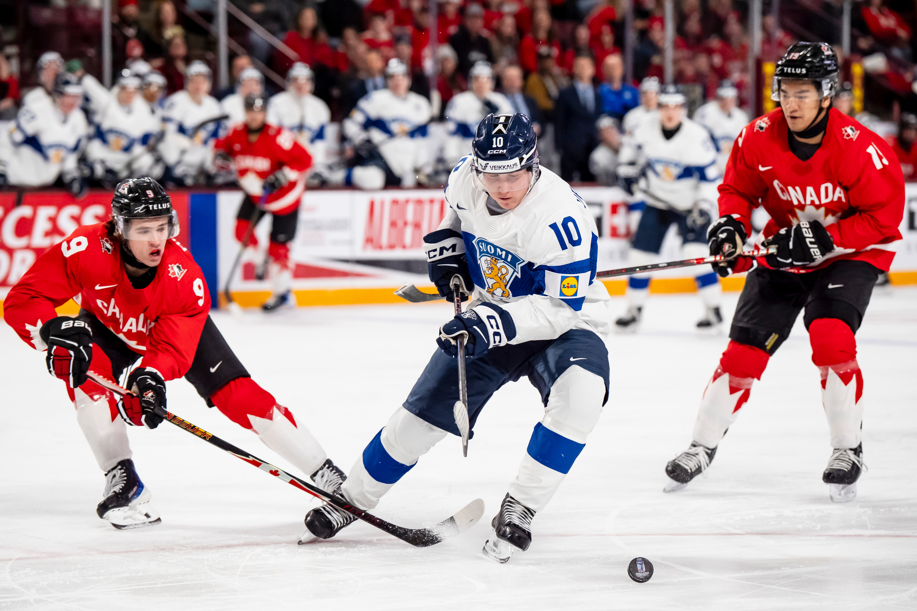 Sweden beats US 6-3 in world junior hockey group finale. Canada tops ...