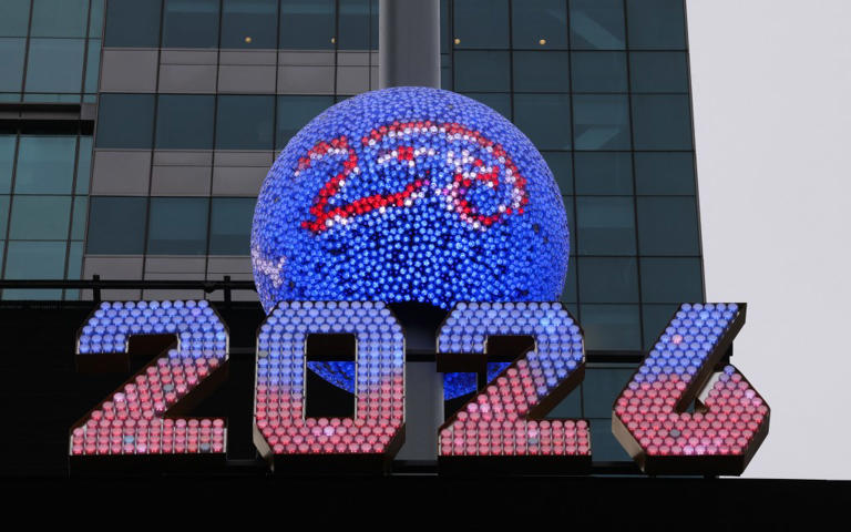 How to watch NBC's New Year's Eve: Live stream a toast to 2025, TV channel