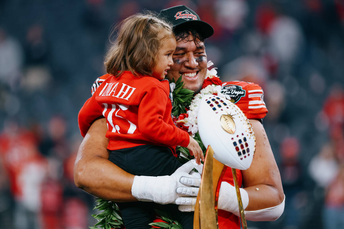 Graney: Saccenti needs to have major role in CFP title game