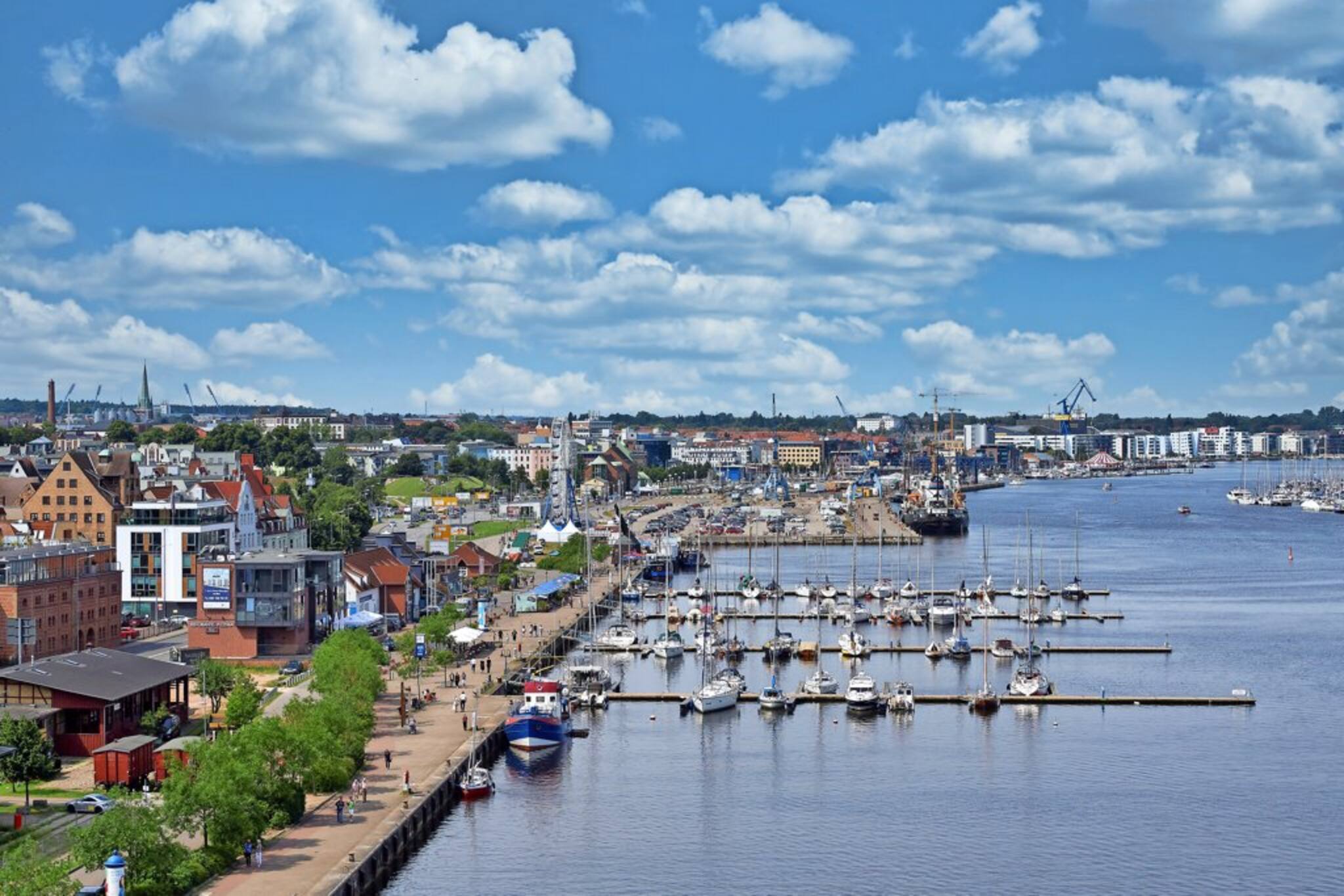 Wie gut kennen Sie die Hansestadt Rostock? Hier beim Quiz mitmachen und ...