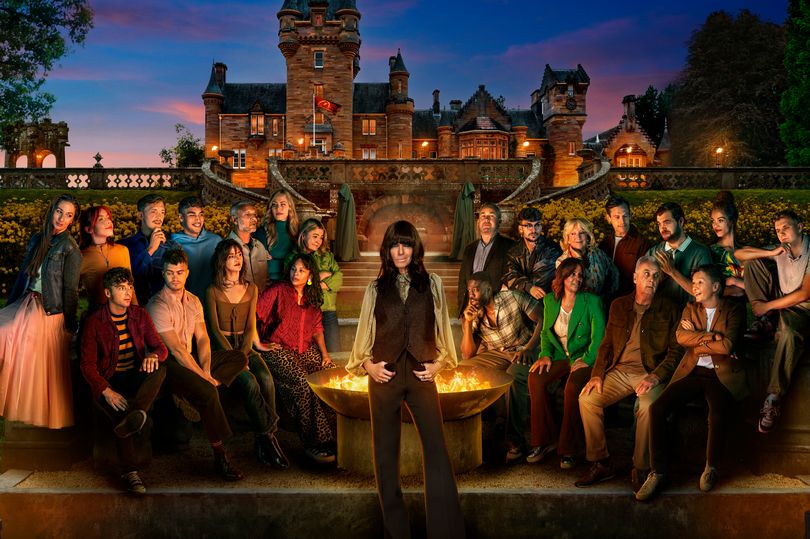 New The Traitors contestants include best-selling crime writer and ...