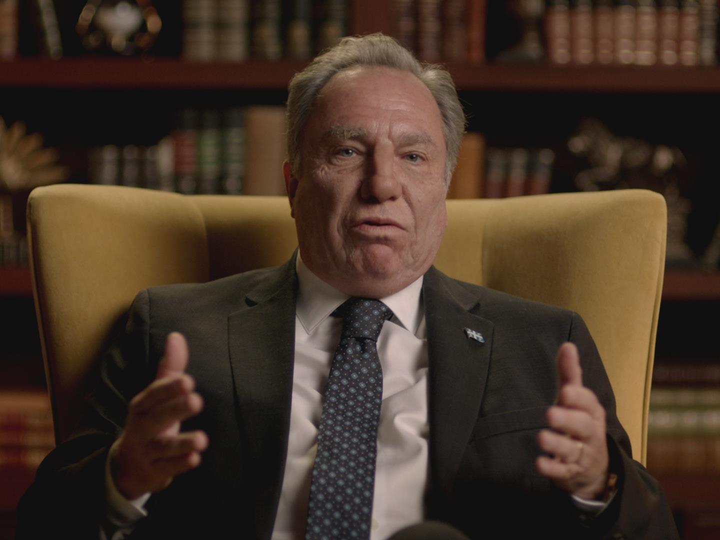 Mike chez Rona, Karl Malenfant, Legault et Trump : le Bye bye 2025 ne ...