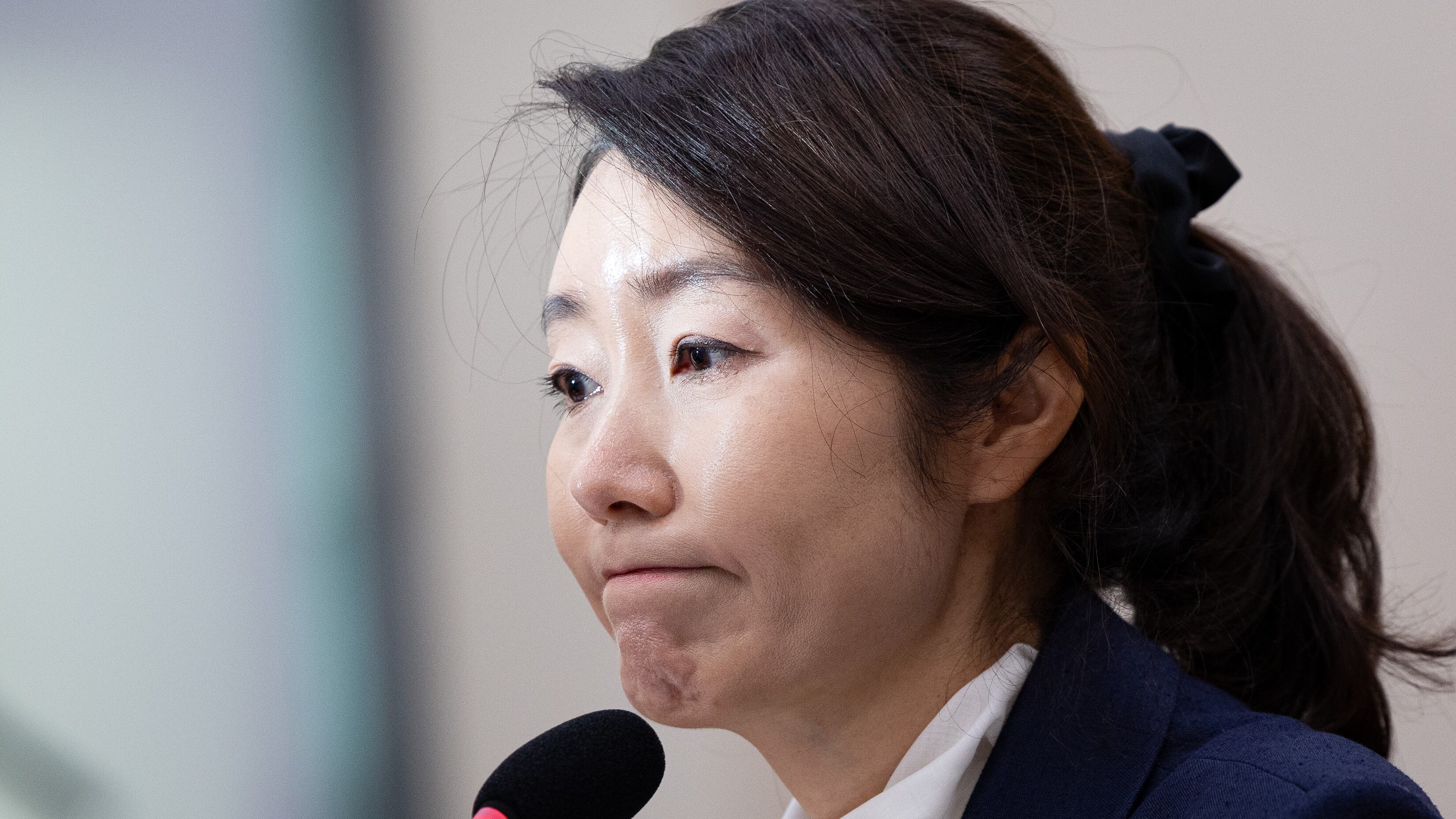 Democratic Party Rep. Kang to leave amid 100 million won donation ...