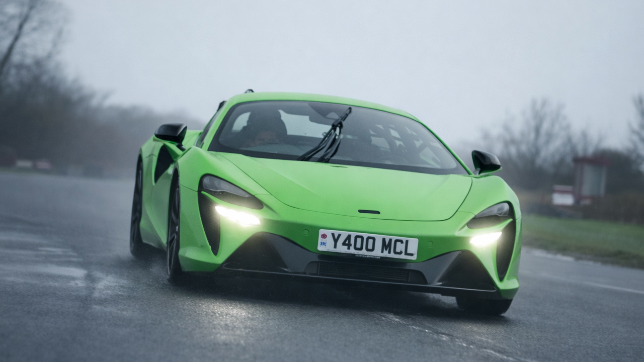 Can Izzy Hammond handle a supercar?