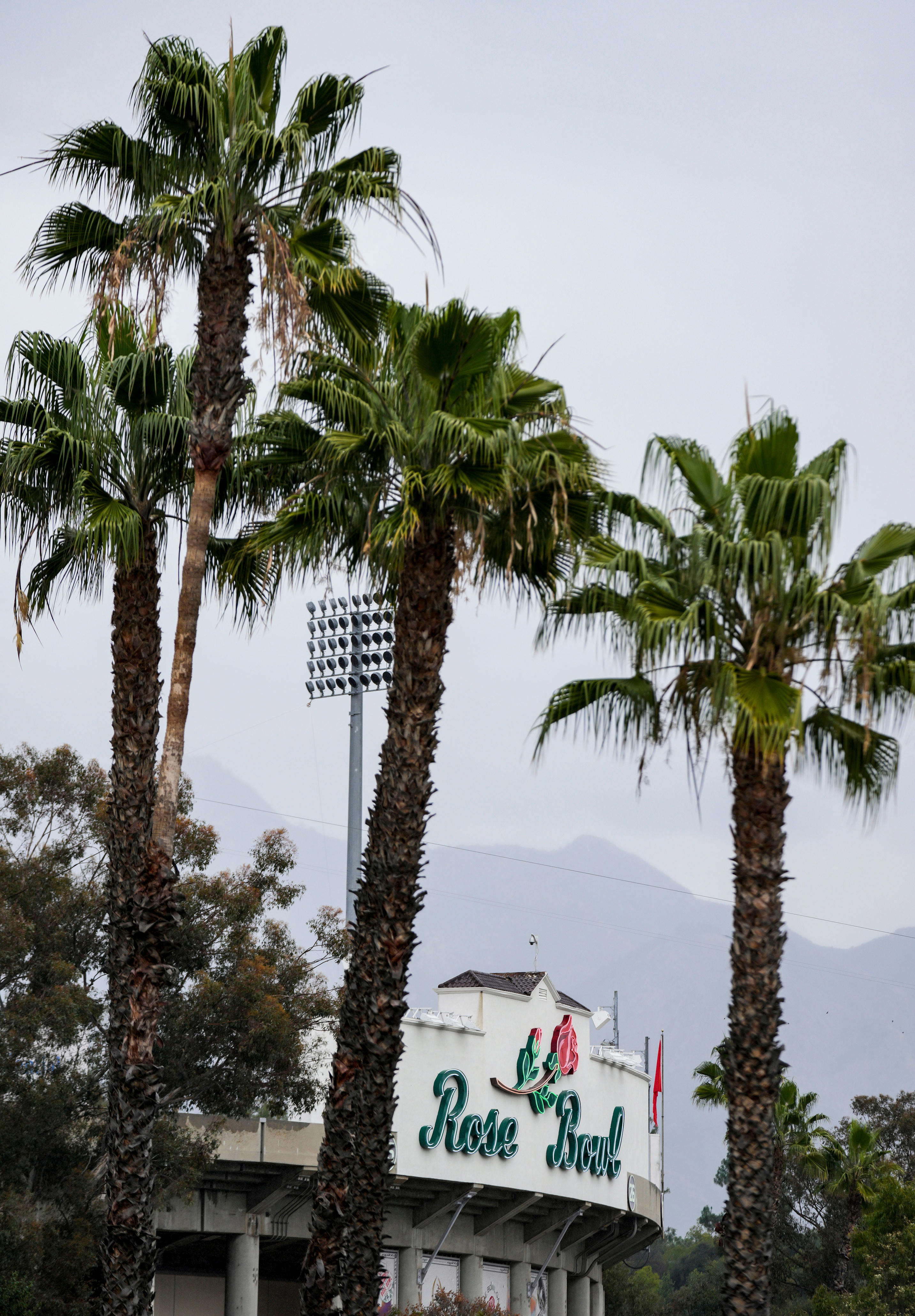 Rose Bowl parade, Indiana football game vs Alabama start time, how to watch